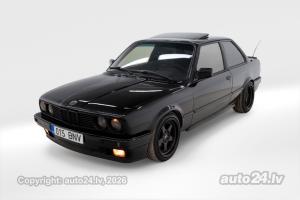 Черный БМВ 3 Серия 1990 в Таллин, объемом двигателя 2.00 л и пробегом 250 тыс. км за 14999 €, фото 4 на AUTOMOTO.COM.LV