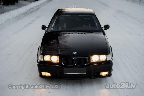 Black BMW 3 Series 1995 in Viljandi, with an engine capacity of 1.80 L and mileage of 256 thousand km for 6999 €, photo 4 on AUTOMOTO.COM.LV