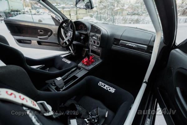 Melns BMW 3 Series 1995 Viljandi, ar dzinēja tilpumu 1.80 L un nobraukumu 256 tūkst. km par 6999 €, foto 11 vietnē AUTOMOTO.COM.LV