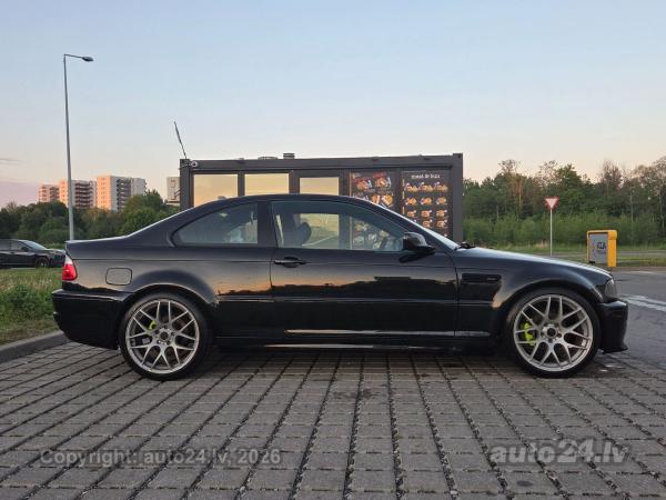 Black BMW 3 Series 2001 in Tallinn, with an engine capacity of 2.20 L and mileage of 0 thousand km for 5999 €, photo 10 on AUTOMOTO.COM.LV