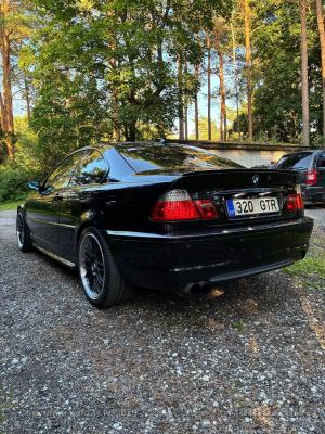Black BMW 3 Series 2004 in Tallinn, with an engine capacity of 3.00 L and mileage of 385 thousand km for 7500 €, photo 4 on AUTOMOTO.COM.LV