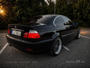 Black BMW 3 Series 2005 in Tallinn, with an engine capacity of 2.20 L and mileage of 239 thousand km for 9000 €, photo 6 on AUTOMOTO.COM.LV