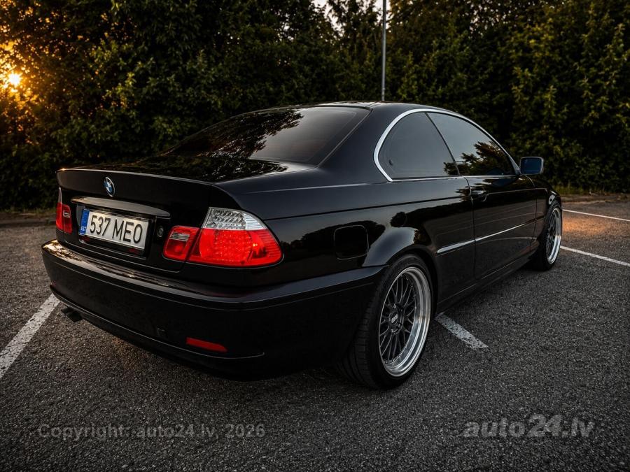 Black BMW 3 Series 2005 in Tallinn, with an engine capacity of 2.20 L and mileage of 239 thousand km for 9000 €, photo 6 on AUTOMOTO.COM.LV