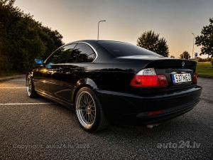 Black BMW 3 Series 2005 in Tallinn, with an engine capacity of 2.20 L and mileage of 239 thousand km for 9000 €, photo 8 on AUTOMOTO.COM.LV