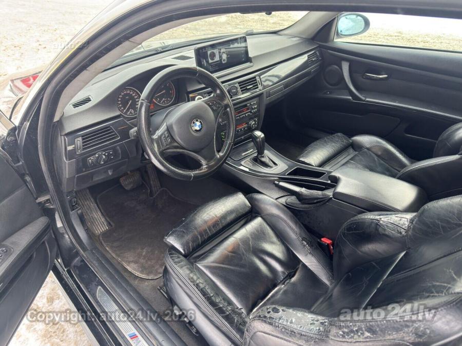 Melns BMW 3 Series 2006 Tallina, ar dzinēja tilpumu 3.00 L un nobraukumu 295 tūkst. km par 5500 €, foto 8 vietnē AUTOMOTO.COM.LV