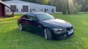 Melns BMW 3 Series 2006 Tallina, ar dzinēja tilpumu 3.00 L un nobraukumu 271 tūkst. km par 13400 €, foto 6 vietnē AUTOMOTO.COM.LV