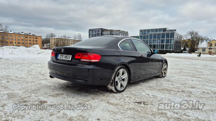Melns BMW 3 Series 2007 Tallina, ar dzinēja tilpumu 2.50 L un nobraukumu 186 tūkst. km par 9000 €, foto 14 vietnē AUTOMOTO.COM.LV