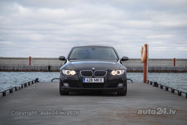 Melns BMW 3 Series 2007 Tallina, ar dzinēja tilpumu 3.00 L un nobraukumu 237 tūkst. km par 7500 €, foto 1 vietnē AUTOMOTO.COM.LV