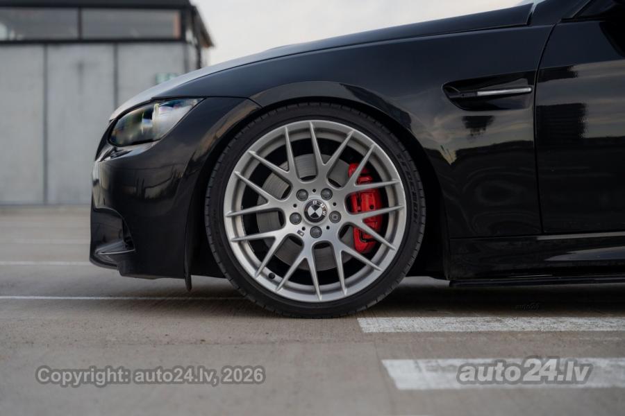 Black BMW 3 Series 2007 in Tallinn, with an engine capacity of 3.00 L and mileage of 282 thousand km for 15900 €, photo 8 on AUTOMOTO.COM.LV