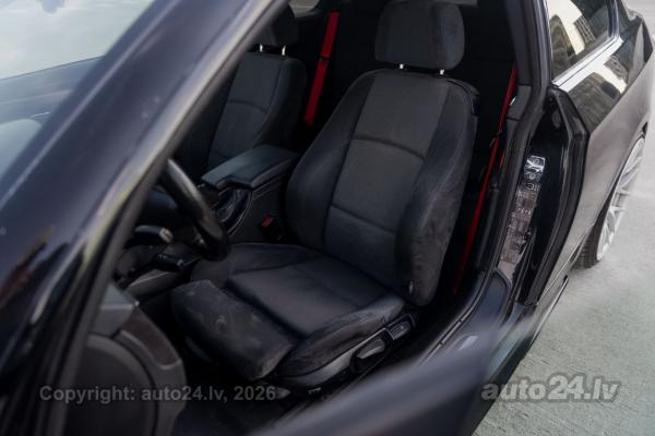 Black BMW 3 Series 2007 in Tallinn, with an engine capacity of 3.00 L and mileage of 282 thousand km for 15900 €, photo 10 on AUTOMOTO.COM.LV