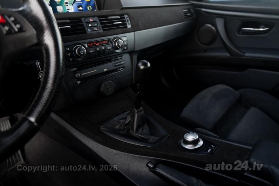Black BMW 3 Series 2007 in Tallinn, with an engine capacity of 3.00 L and mileage of 282 thousand km for 15900 €, photo 18 on AUTOMOTO.COM.LV