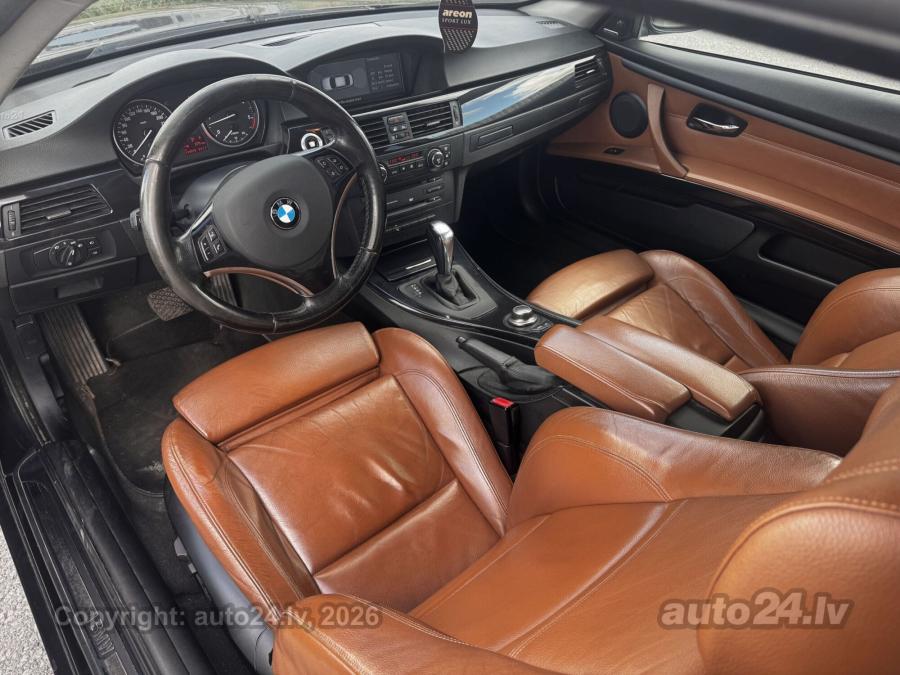 Black BMW 3 Series 2007 in Tallinn, with an engine capacity of 3.00 L and mileage of 414 thousand km for 8600 €, photo 6 on AUTOMOTO.COM.LV