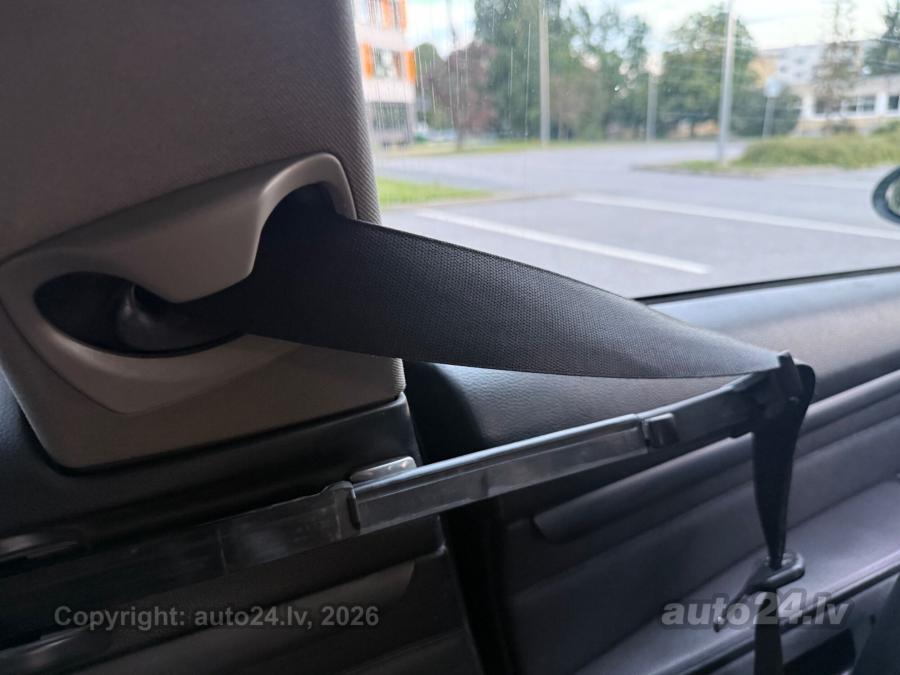 Черный БМВ 3 Серия 2007 в Тарту, объемом двигателя 3.00 л и пробегом 390 тыс. км за 9300 €, фото 17 на AUTOMOTO.COM.LV