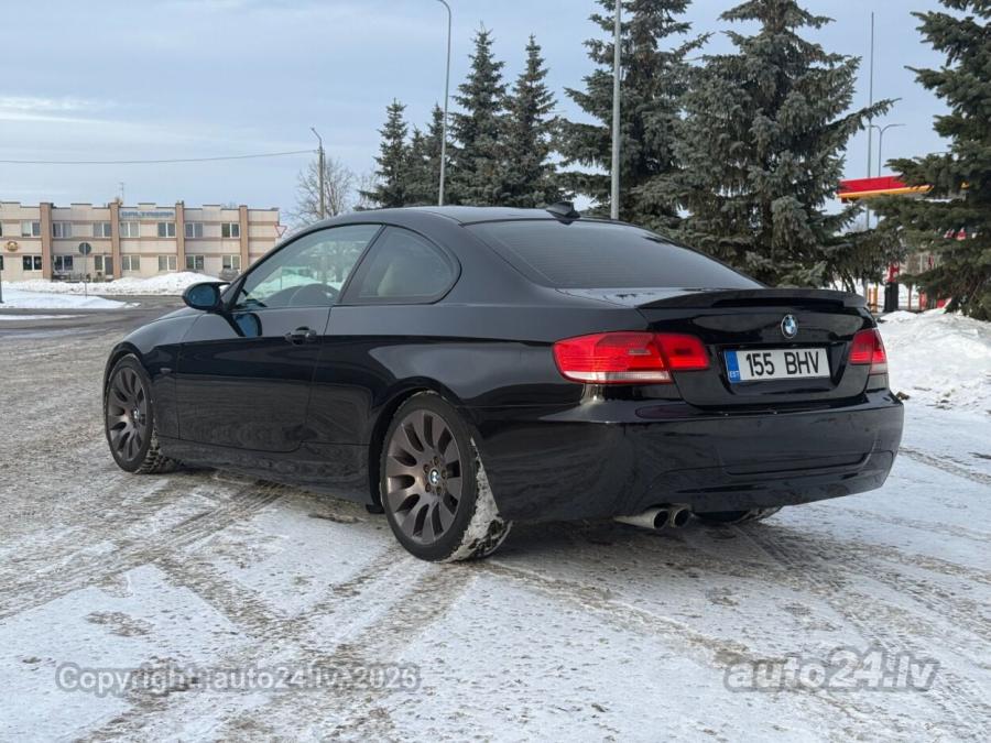 Melns BMW 3 Series 2008 Tartu, ar dzinēja tilpumu 3.00 L un nobraukumu 239 tūkst. km par 7000 €, foto 6 vietnē AUTOMOTO.COM.LV