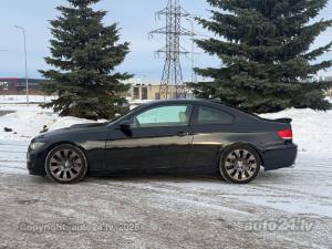 Melns BMW 3 Series 2008 Tartu, ar dzinēja tilpumu 3.00 L un nobraukumu 239 tūkst. km par 7000 €, foto 7 vietnē AUTOMOTO.COM.LV