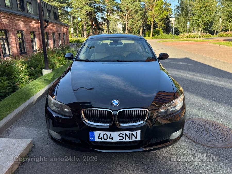 Melns BMW 3 Series 2008 Tallina, ar dzinēja tilpumu 2.00 L un nobraukumu 263 tūkst. km par 6300 €, foto 7 vietnē AUTOMOTO.COM.LV