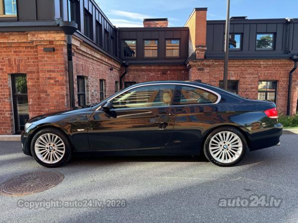 Black BMW 3 Series 2008 in Tallinn, with an engine capacity of 2.00 L and mileage of 263 thousand km for 6300 €, photo 8 on AUTOMOTO.COM.LV