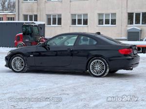 Melns BMW 3 Series 2010 Narva, ar dzinēja tilpumu 2.00 L un nobraukumu 317 tūkst. km par 4999 €, foto 5 vietnē AUTOMOTO.COM.LV