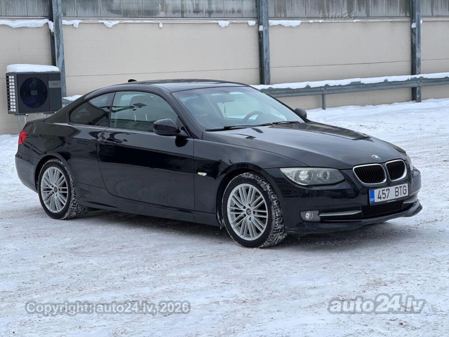 Melns BMW 3 Series 2010 Narva, ar dzinēja tilpumu 2.00 L un nobraukumu 317 tūkst. km par 4999 €, foto 10 vietnē AUTOMOTO.COM.LV