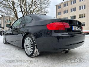 Melns BMW 3 Series 2010 Narva, ar dzinēja tilpumu 2.00 L un nobraukumu 317 tūkst. km par 4999 €, foto 12 vietnē AUTOMOTO.COM.LV