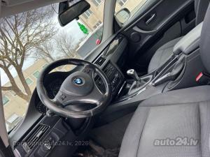 Melns BMW 3 Series 2010 Narva, ar dzinēja tilpumu 2.00 L un nobraukumu 317 tūkst. km par 4999 €, foto 27 vietnē AUTOMOTO.COM.LV