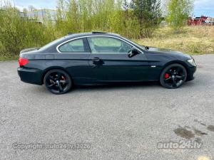Melns BMW 3 Series 2010 Pērnava, ar dzinēja tilpumu 2.00 L un nobraukumu 312 tūkst. km par 7899 €, foto 4 vietnē AUTOMOTO.COM.LV