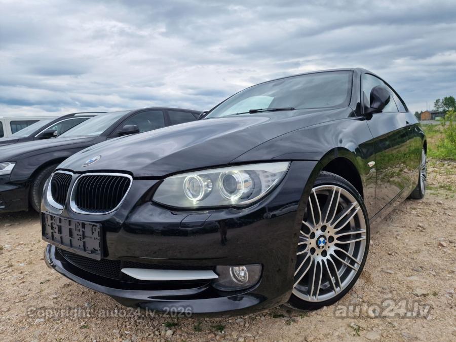 Melns BMW 3 Series 2012 Tartu, ar dzinēja tilpumu 2.00 L un nobraukumu 239 tūkst. km par 9690 €, foto 4 vietnē AUTOMOTO.COM.LV