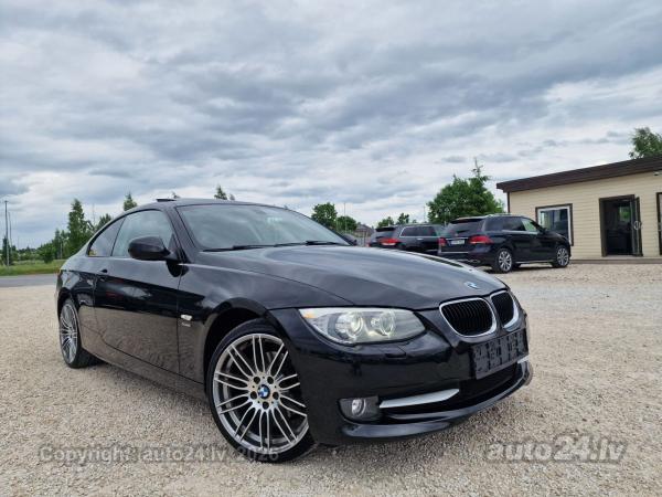 Black BMW 3 Series 2012 in Tartu, with an engine capacity of 2.00 L and mileage of 239 thousand km for 9690 €, photo 6 on AUTOMOTO.COM.LV