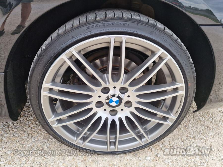 Melns BMW 3 Series 2012 Tartu, ar dzinēja tilpumu 2.00 L un nobraukumu 239 tūkst. km par 9690 €, foto 14 vietnē AUTOMOTO.COM.LV