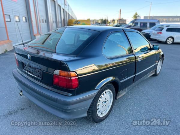 Black BMW 3 Series 1994 in Tartu, with an engine capacity of 0.00 L and mileage of 163 thousand km for 1800 €, photo 4 on AUTOMOTO.COM.LV