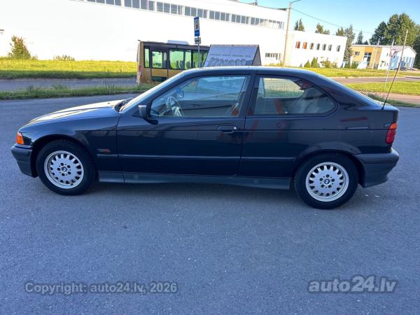 Black BMW 3 Series 1994 in Tartu, with an engine capacity of 0.00 L and mileage of 163 thousand km for 1800 €, photo 8 on AUTOMOTO.COM.LV