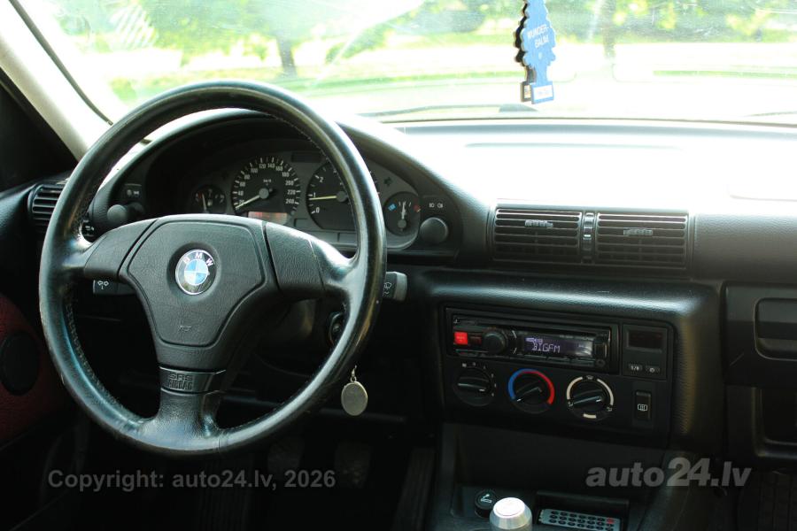 Melns BMW 3 Series 1995 Tartu, ar dzinēja tilpumu 1.60 L un nobraukumu 270 tūkst. km par 1499 €, foto 10 vietnē AUTOMOTO.COM.LV