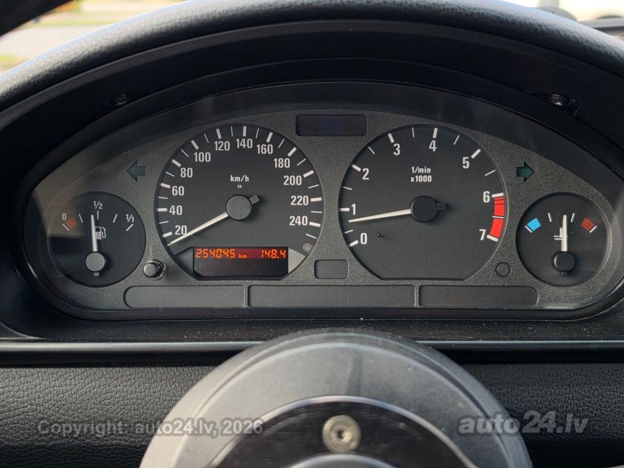 Черный БМВ 3 Серия 2000 в Тарту, объемом двигателя 1.80 л и пробегом 254 тыс. км за 3700 €, фото 12 на AUTOMOTO.COM.LV
