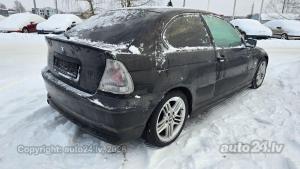Melns BMW 3 Series 2002 Tartu, ar dzinēja tilpumu 2.00 L un nobraukumu 196 tūkst. km par 2290 €, foto 3 vietnē AUTOMOTO.COM.LV