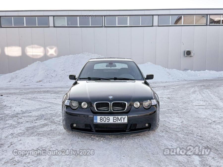 Black BMW 3 Series 2002 in Parnu, with an engine capacity of 2.00 L and mileage of 342 thousand km for 3600 €, photo 3 on AUTOMOTO.COM.LV