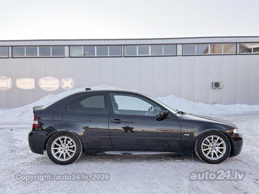 Black BMW 3 Series 2002 in Parnu, with an engine capacity of 2.00 L and mileage of 342 thousand km for 3600 €, photo 5 on AUTOMOTO.COM.LV
