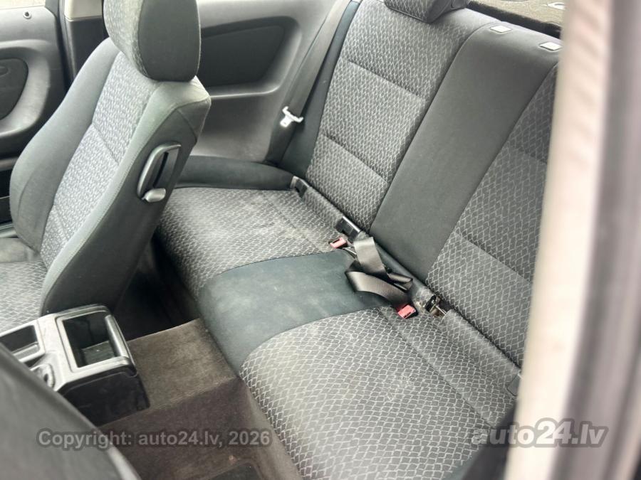 Melns BMW 3 Series 2002 Tartu, ar dzinēja tilpumu 1.80 L un nobraukumu 270 tūkst. km par 1900 €, foto 11 vietnē AUTOMOTO.COM.LV