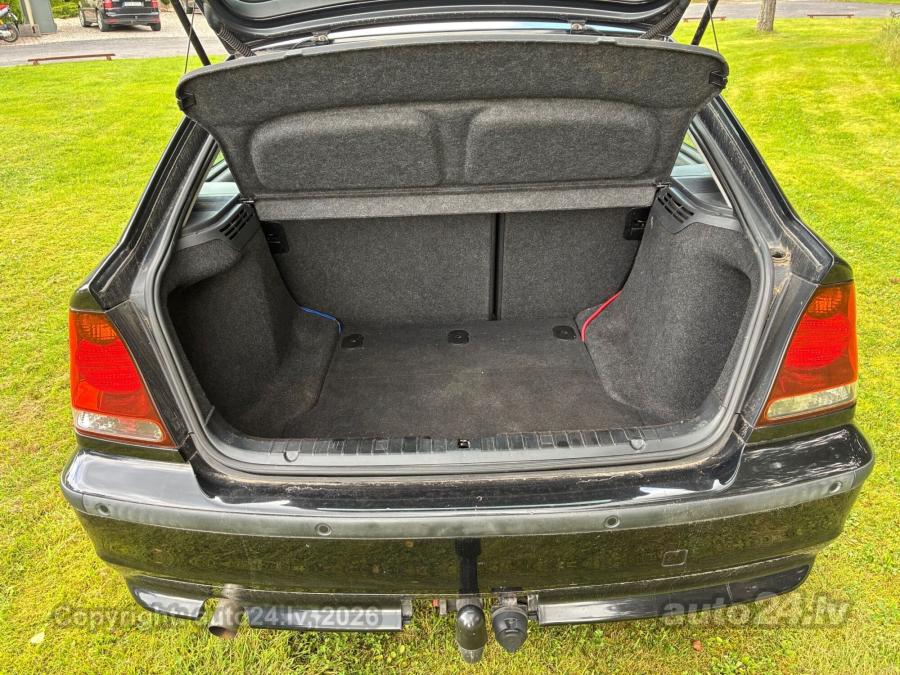 Melns BMW 3 Series 2003 Pelva, ar dzinēja tilpumu 1.80 L un nobraukumu 185 tūkst. km par 2700 €, foto 9 vietnē AUTOMOTO.COM.LV