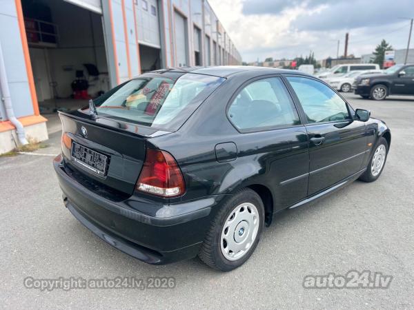 БМВ 3 Серия 2004 в Тарту на AUTOMOTO.COM.LV Черный БМВ 3 Серия 2004 в Тарту, объемом двигателя 0.00 л и пробегом 264 тыс. км за 1800 €, фото 6 на AUTOMOTO.COM.LV