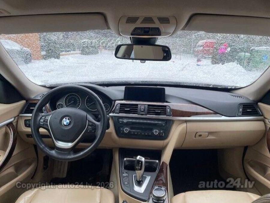 Black BMW 3 Series 2014 in Tallinn, with an engine capacity of 2.00 L and mileage of 223 thousand km for 12500 €, photo 15 on AUTOMOTO.COM.LV