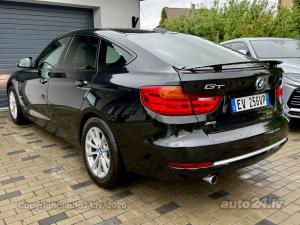 Black BMW 3 Series 2015 in Tallinn, with an engine capacity of 2.00 L and mileage of 298 thousand km for 8999 €, photo 7 on AUTOMOTO.COM.LV