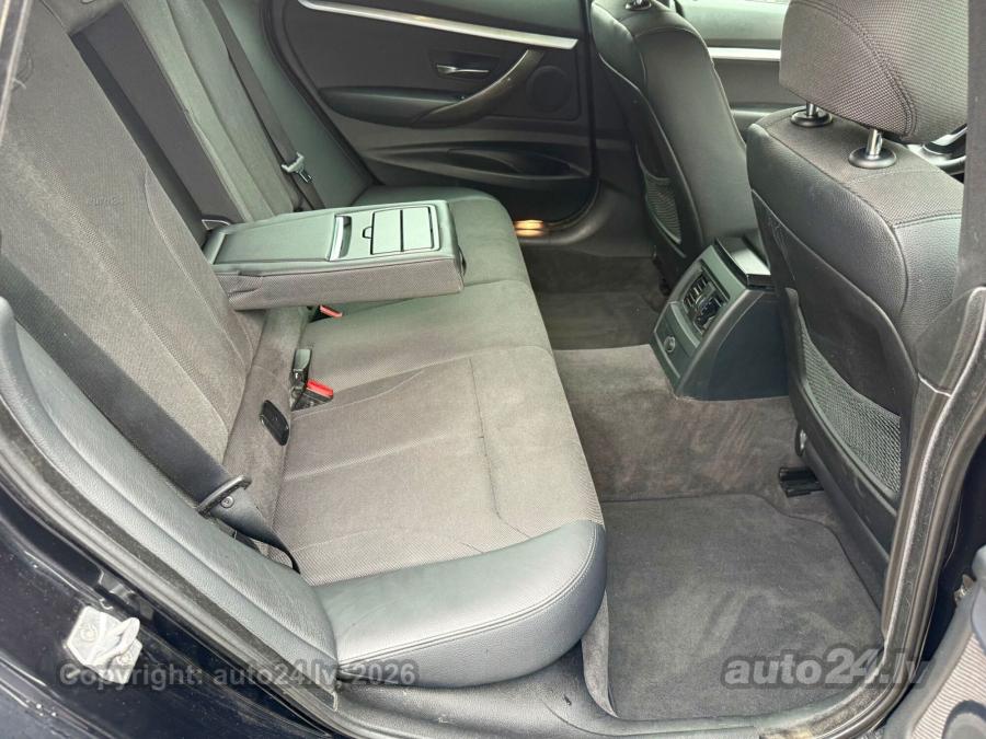 Black BMW 3 Series 2015 in Tallinn, with an engine capacity of 2.00 L and mileage of 298 thousand km for 8999 €, photo 18 on AUTOMOTO.COM.LV