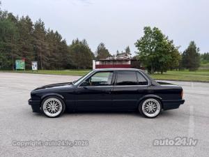 Melns BMW 3 Series 1987 Tallina, ar dzinēja tilpumu 2.40 L un nobraukumu 0 tūkst. km par 14500 €, foto 8 vietnē AUTOMOTO.COM.LV