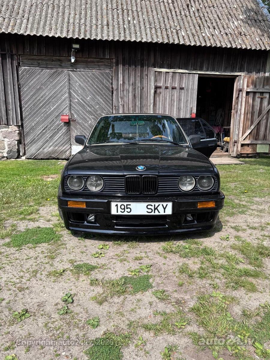 Melns BMW 3 Series 1987 Tallina, ar dzinēja tilpumu 2.40 L un nobraukumu 0 tūkst. km par 14500 €, foto 15 vietnē AUTOMOTO.COM.LV