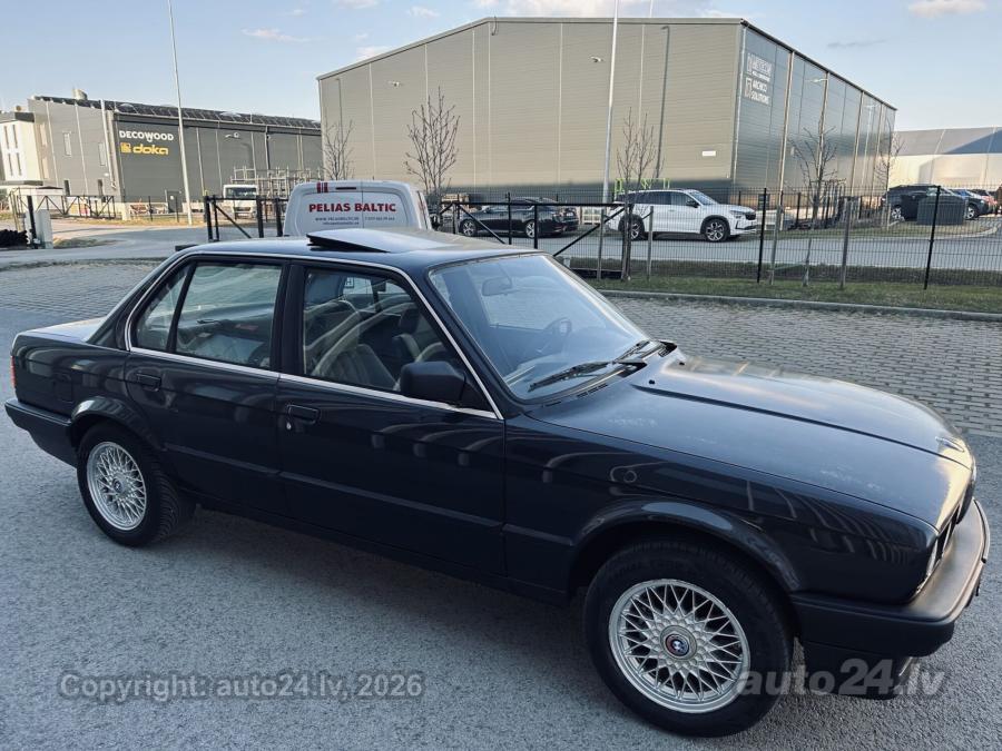 Black BMW 3 Series 1990 in Tallinn, with an engine capacity of 1.60 L and mileage of 209 thousand km for 6650 €, photo 6 on AUTOMOTO.COM.LV