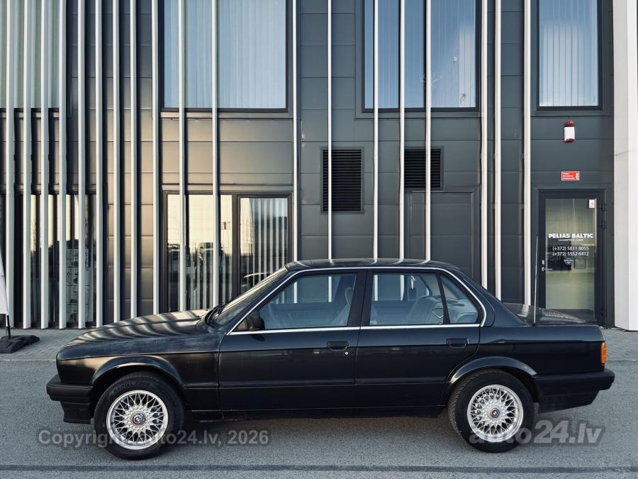 Black BMW 3 Series 1990 in Tallinn, with an engine capacity of 1.60 L and mileage of 209 thousand km for 6650 €, photo 7 on AUTOMOTO.COM.LV