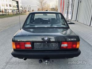Black BMW 3 Series 1990 in Tallinn, with an engine capacity of 1.60 L and mileage of 209 thousand km for 6650 €, photo 10 on AUTOMOTO.COM.LV