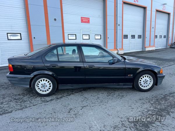Black BMW 3 Series 1994 in Tartu, with an engine capacity of 1.80 L and mileage of 0 thousand km for 2400 €, photo 4 on AUTOMOTO.COM.LV