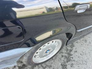 Black BMW 3 Series 1994 in Tartu, with an engine capacity of 1.80 L and mileage of 0 thousand km for 2400 €, photo 14 on AUTOMOTO.COM.LV