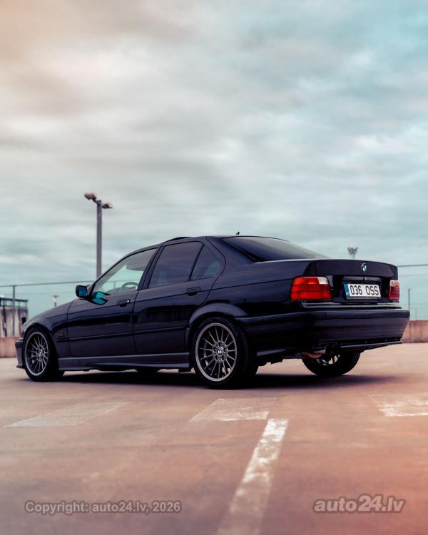 Melns BMW 3 Series 1996 Tallina, ar dzinēja tilpumu 2.50 L un nobraukumu 276 tūkst. km par 6500 €, foto 6 vietnē AUTOMOTO.COM.LV
